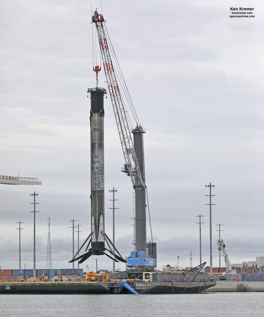 1st Quadruply Launched/Landed SpaceX 1st Stage Booster Craned off ...