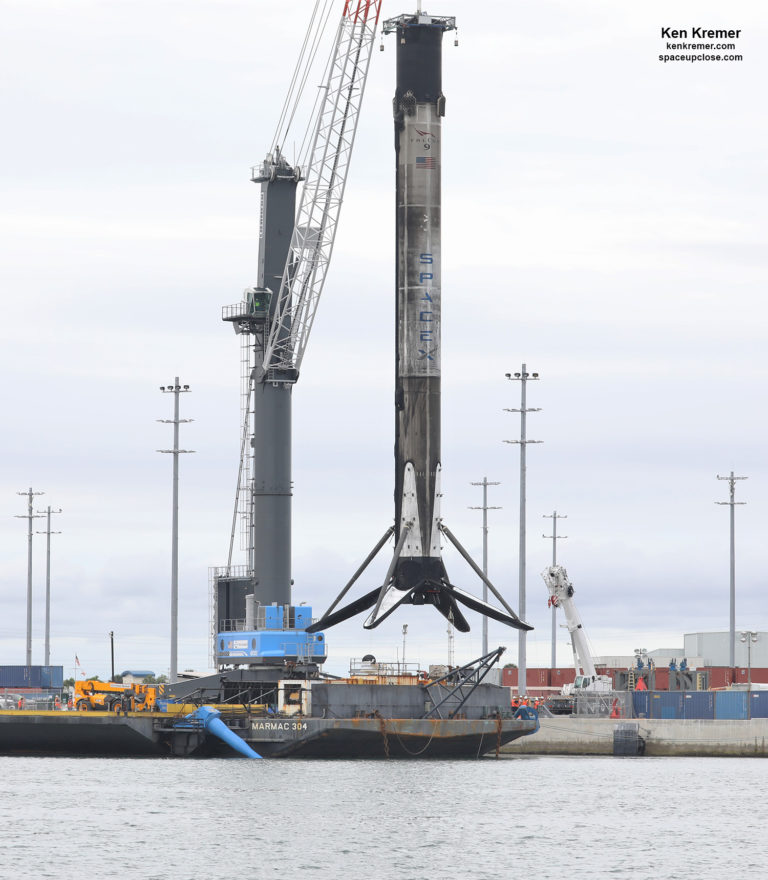1st Quadruply Launched/Landed SpaceX 1st Stage Booster Craned off ...