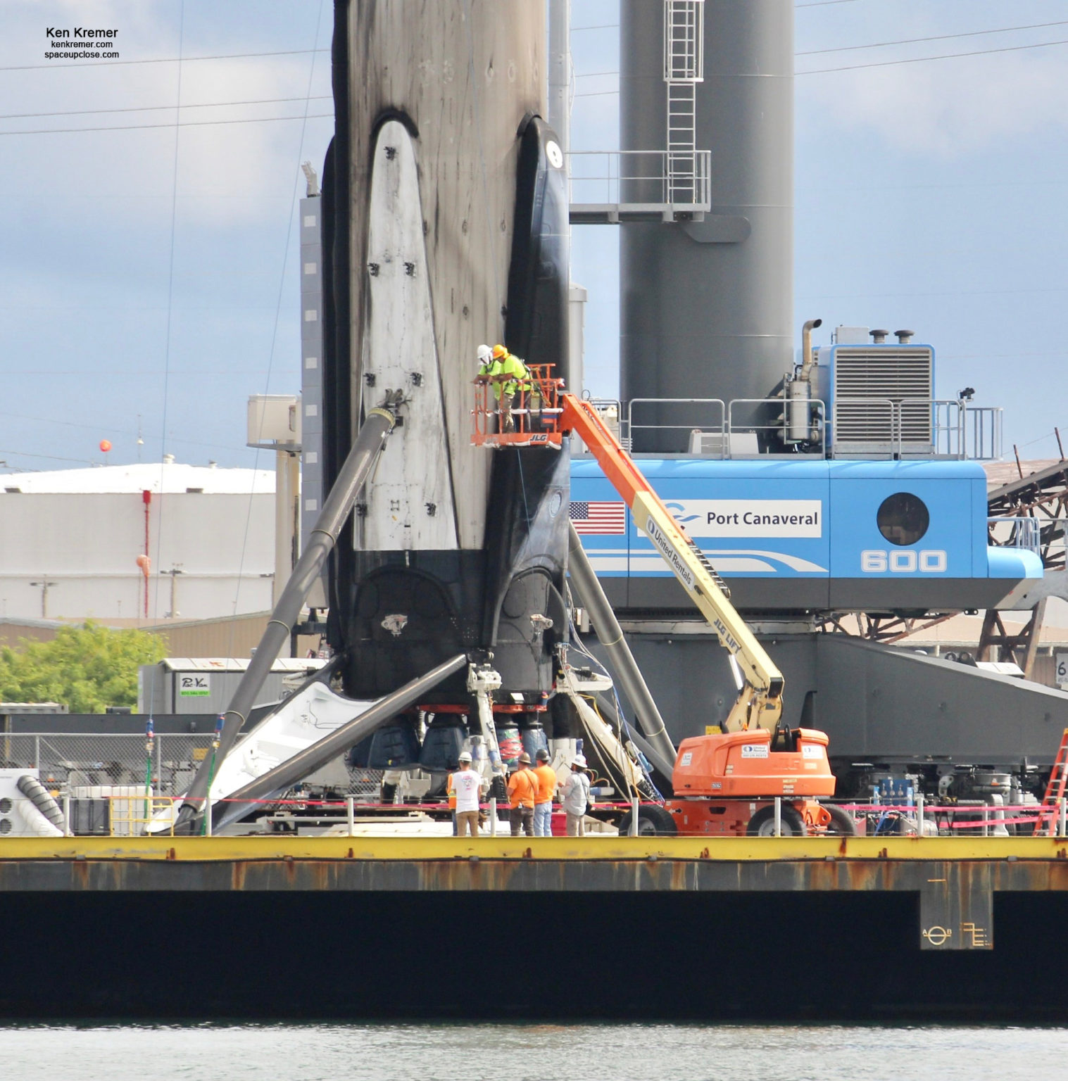 SpaceX Falcon 9 Goes Horizontal After All 4 Landing Legs Retracted ...