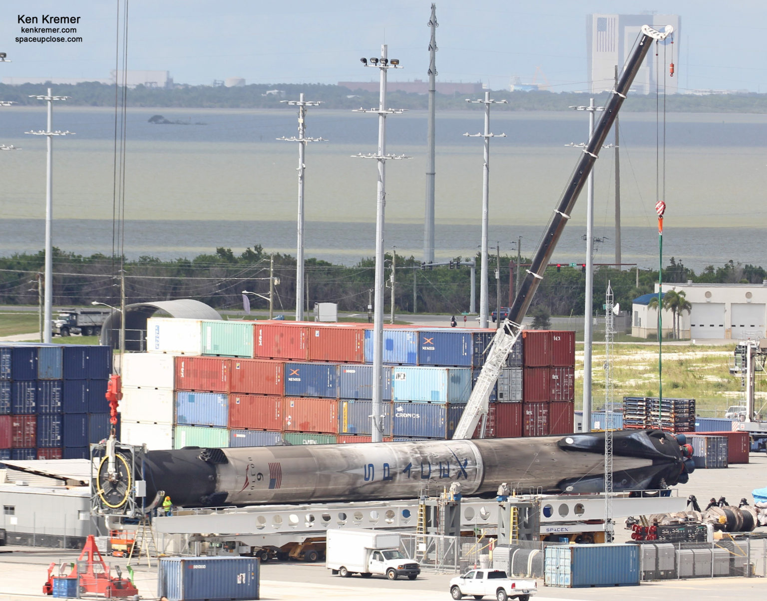 SpaceX Falcon 9 Goes Horizontal After All 4 Landing Legs Retracted ...