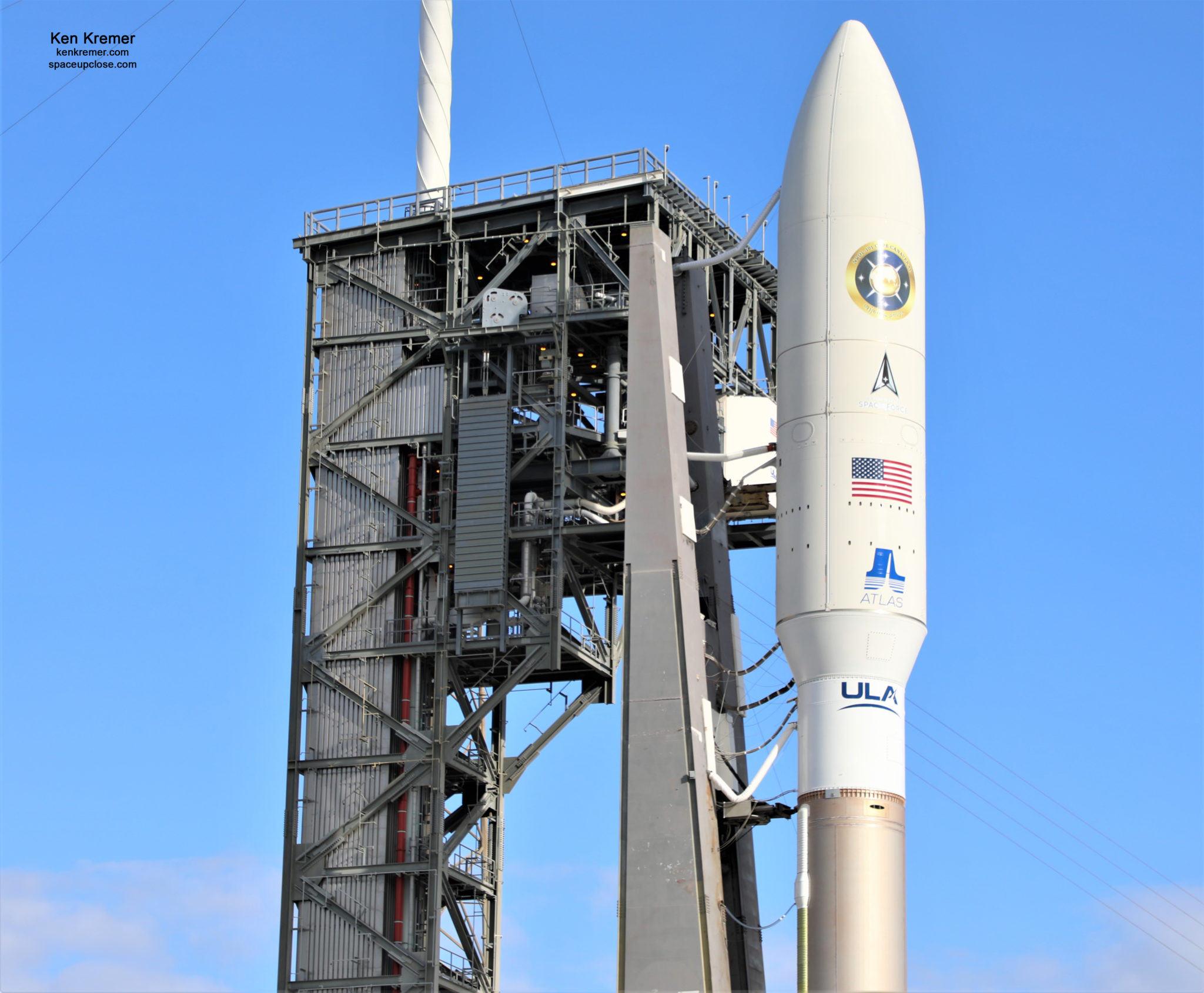 Atlas V Rolls Out to Launch Pad for Nov. 13 Liftoff of NRO SpySat ...