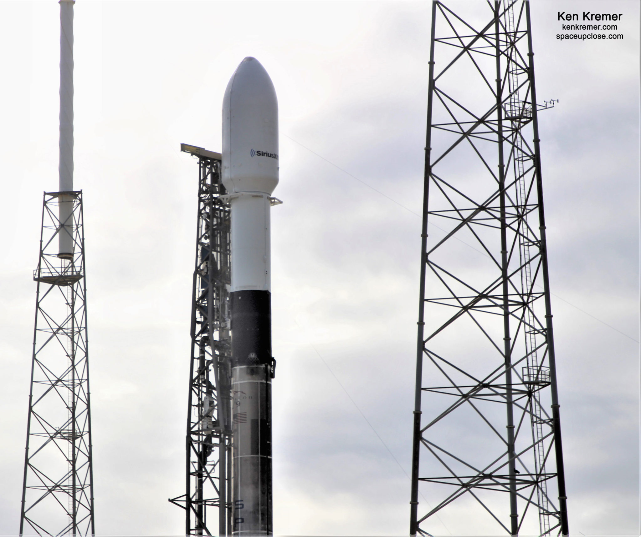 SpaceX Targets Sunday Dec. 13 Launch for SiriusXM SXM-7 Digital Audio ...
