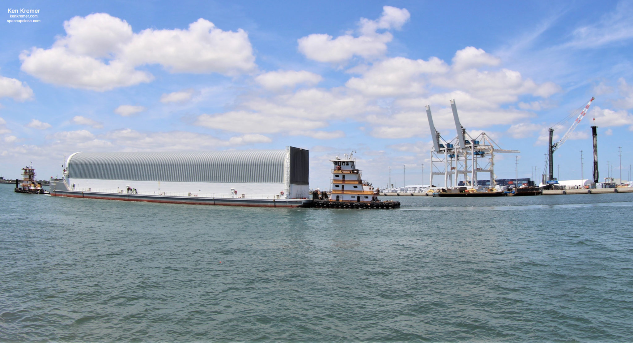 NASA’s 1st SLS Core Stage Arrives by Barge at Kennedy Space Center ...