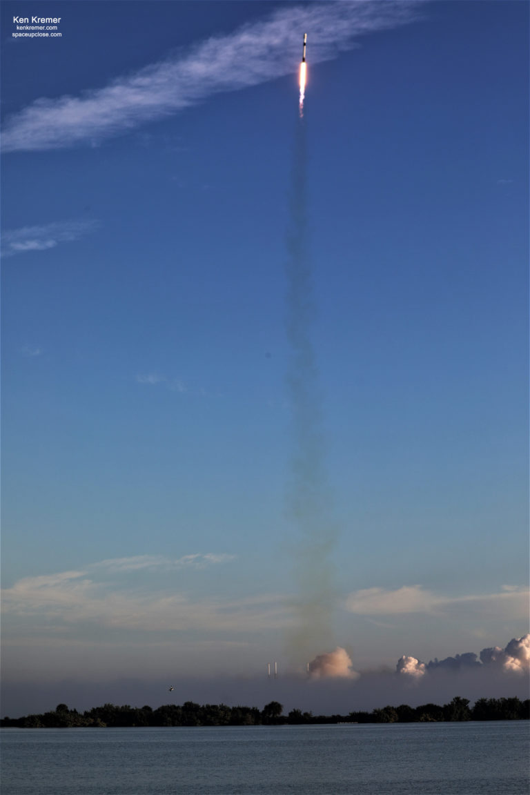 SpaceX Falcon 9 Pierces Dense Saturday Morning Fog to Deliver Starlink ...