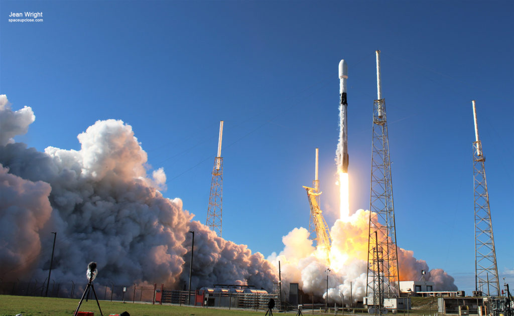 10X Flown SpaceX Falcon 9 Launches 105 Small Satellites to Orbit on ...