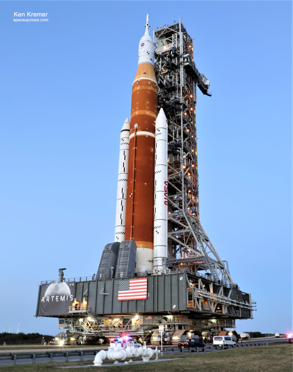 Maiden NASA SLS Mega Moon Rocket Rolls out to KSC Launch Pad for ...