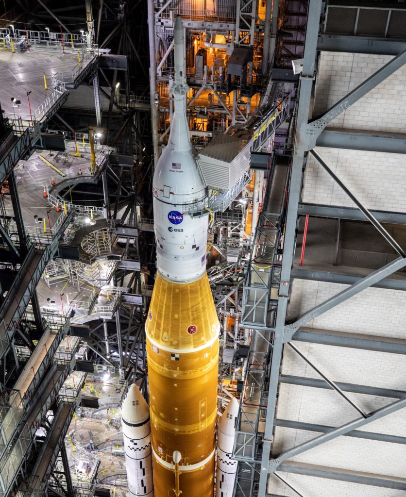SLS Unveiled in VAB as NASA Retracts Last Work Platforms Ahead of KSC ...