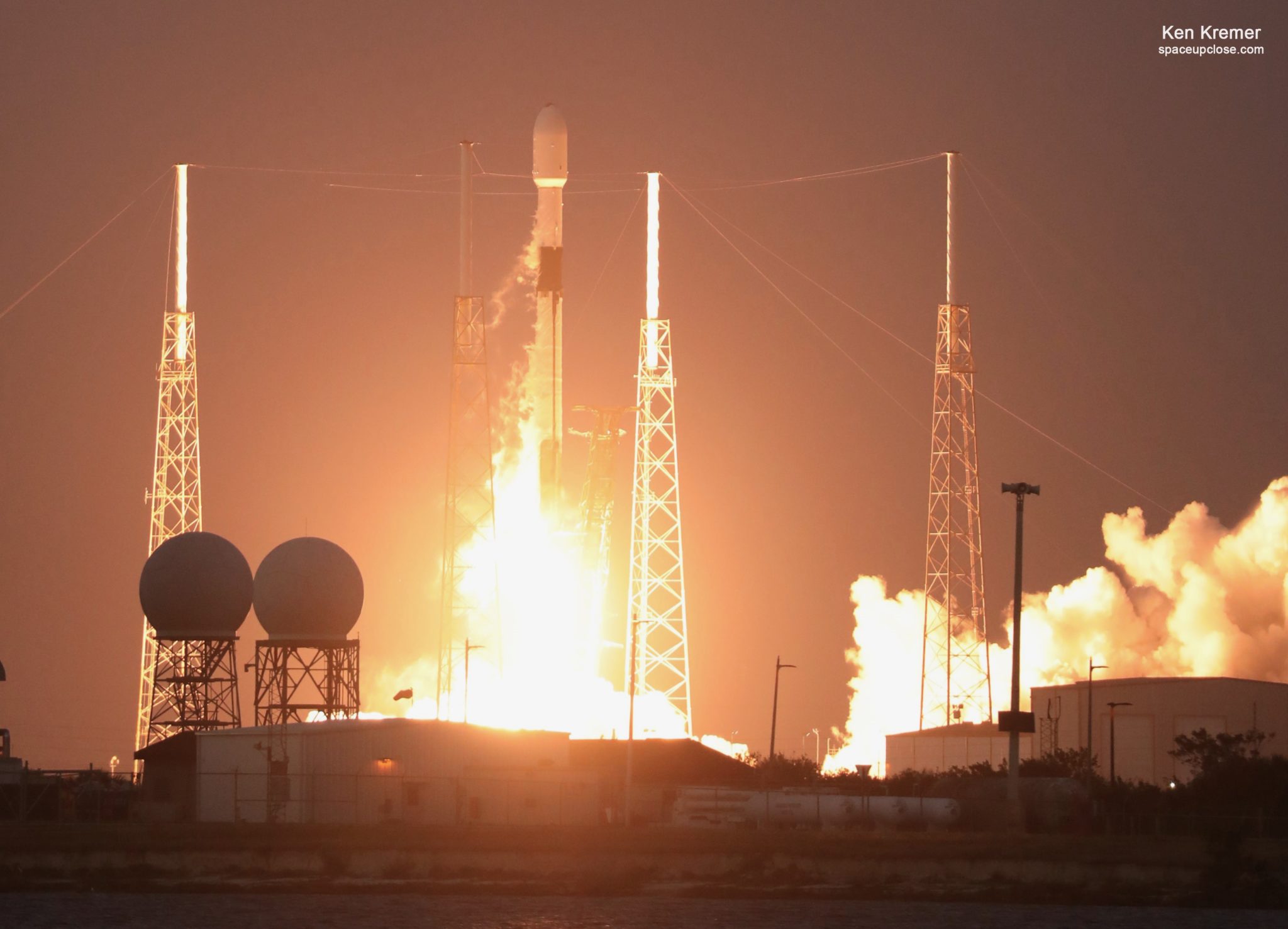 Spectacular Golden Sunset SpaceX liftoff of Twin SES Comsats Spawns ...